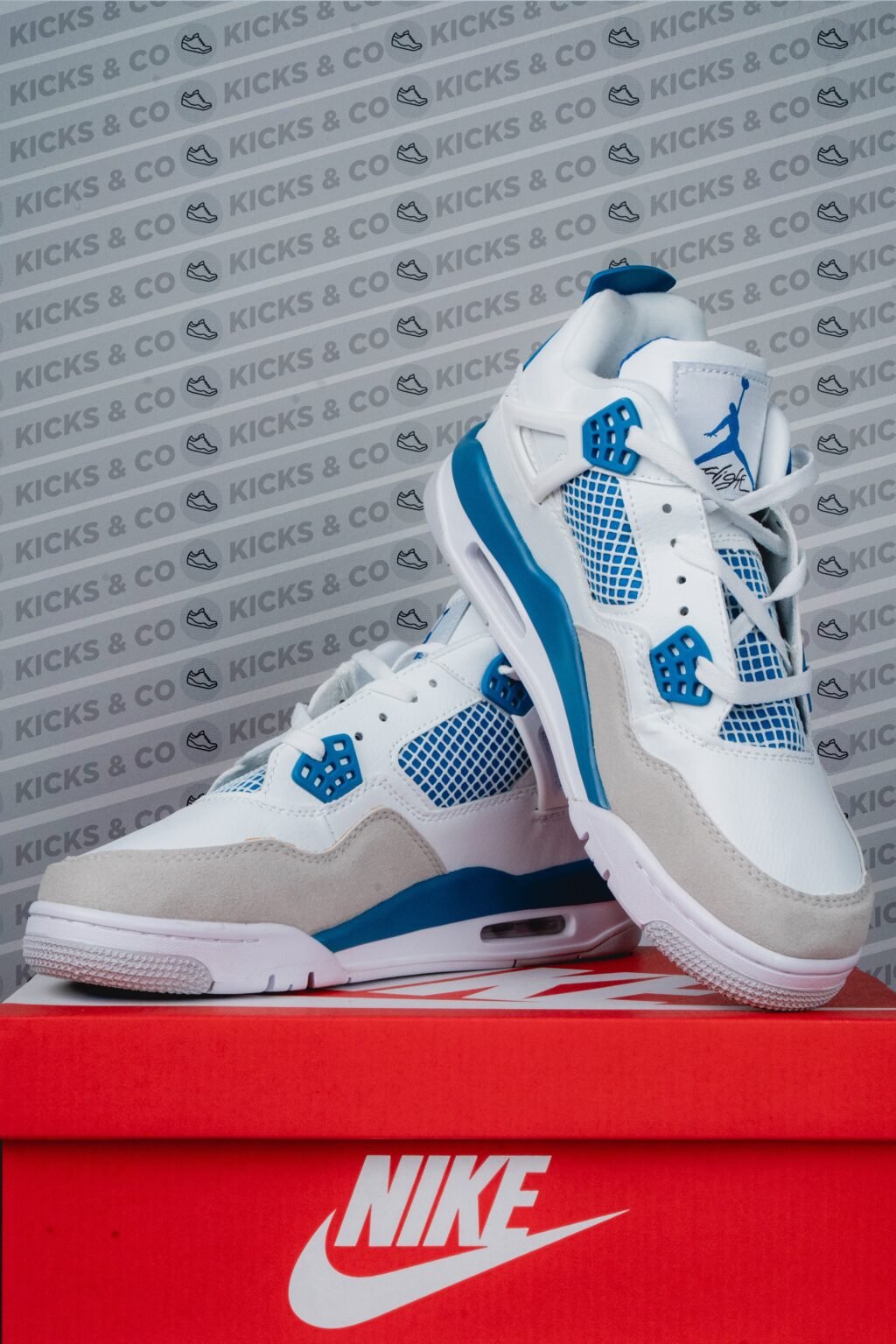 Nike Air Jordan 4 (White/Blue) - Kicks&Co