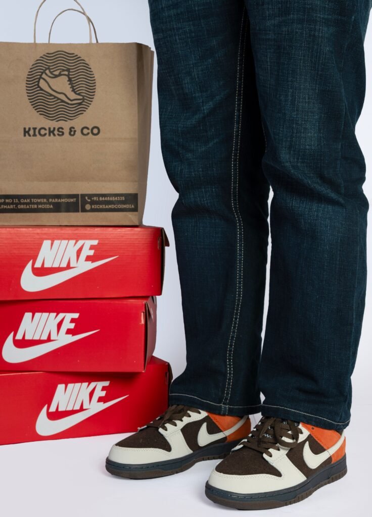 NIKE DUNK LOW RED PANDA - Kicks&Co